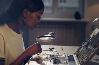 A Beginner’s Guide to Microcontrollers - KnowHow