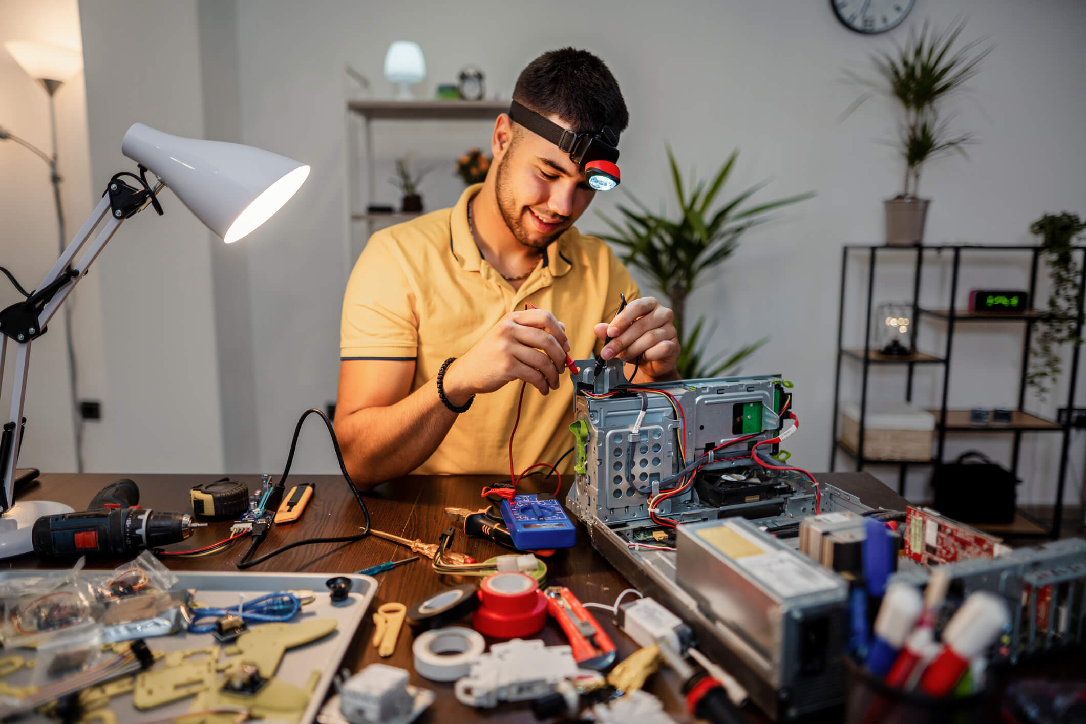 Setting Up Your Home Electronics Lab: A Comprehensive Guide - KnowHow
