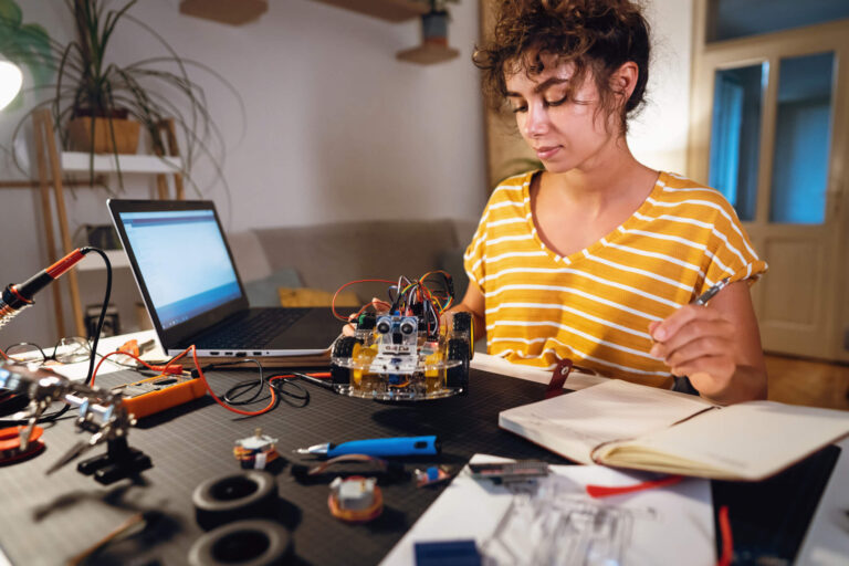 Setting Up Your Home Electronics Lab: A Comprehensive Guide - KnowHow