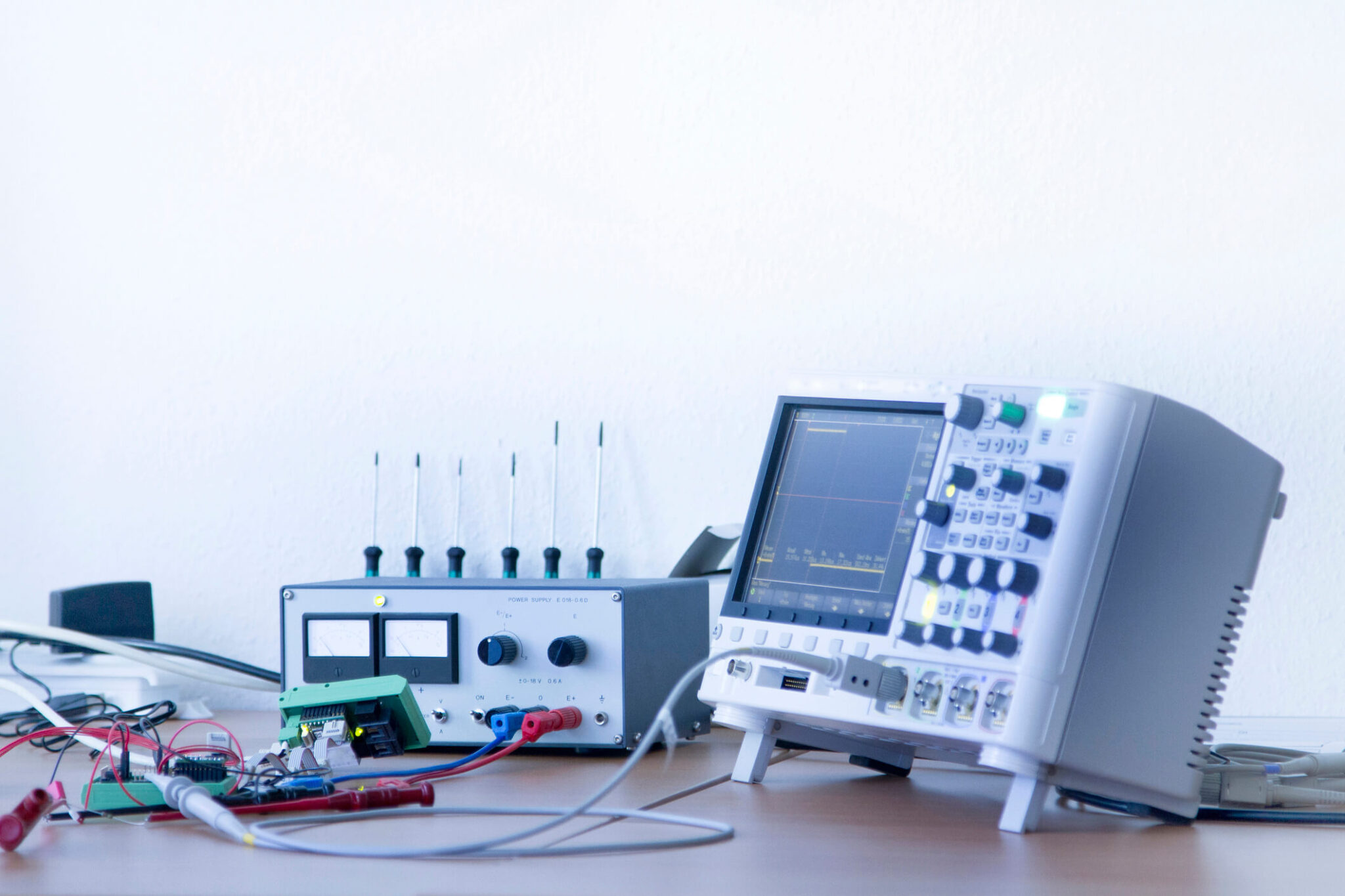 6 Things you Need to Know About Oscilloscopes - KnowHow